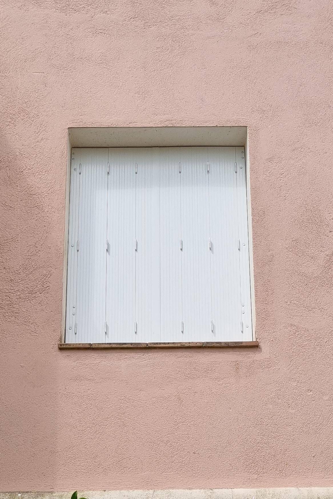 Volets roulants sur mesure - Volets PVC et Aluminium | TRYBA